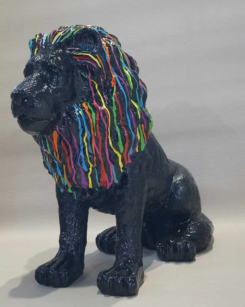 Resin Statue and Sculpture of a Sitting Lion Trash Pattern Trash 2 ...
